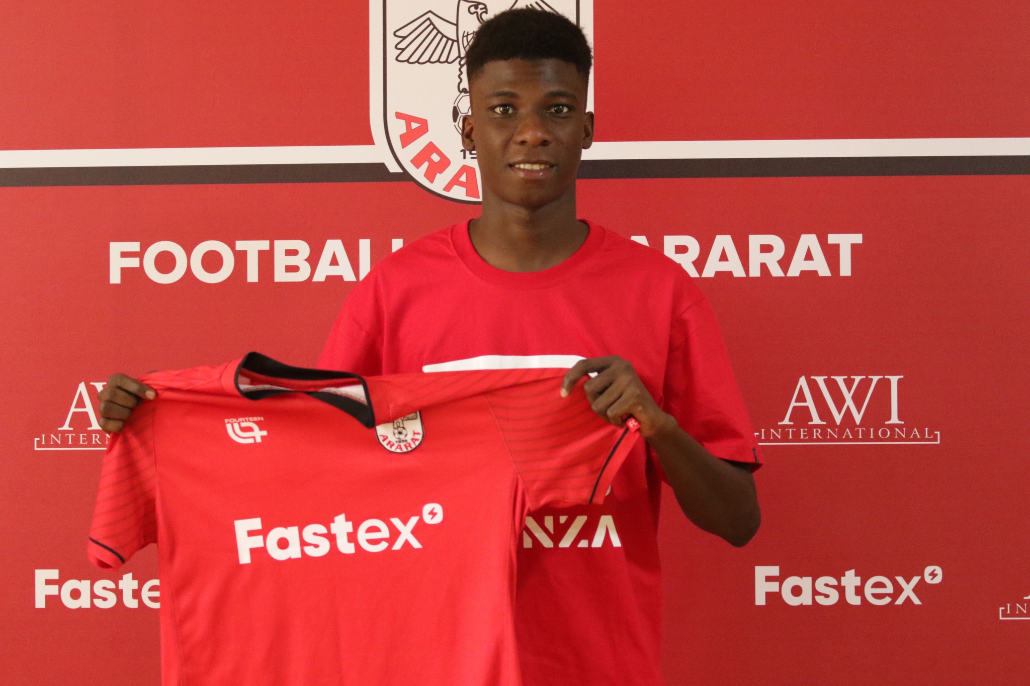 Արարատը նորեկ ունի — Armsport.am