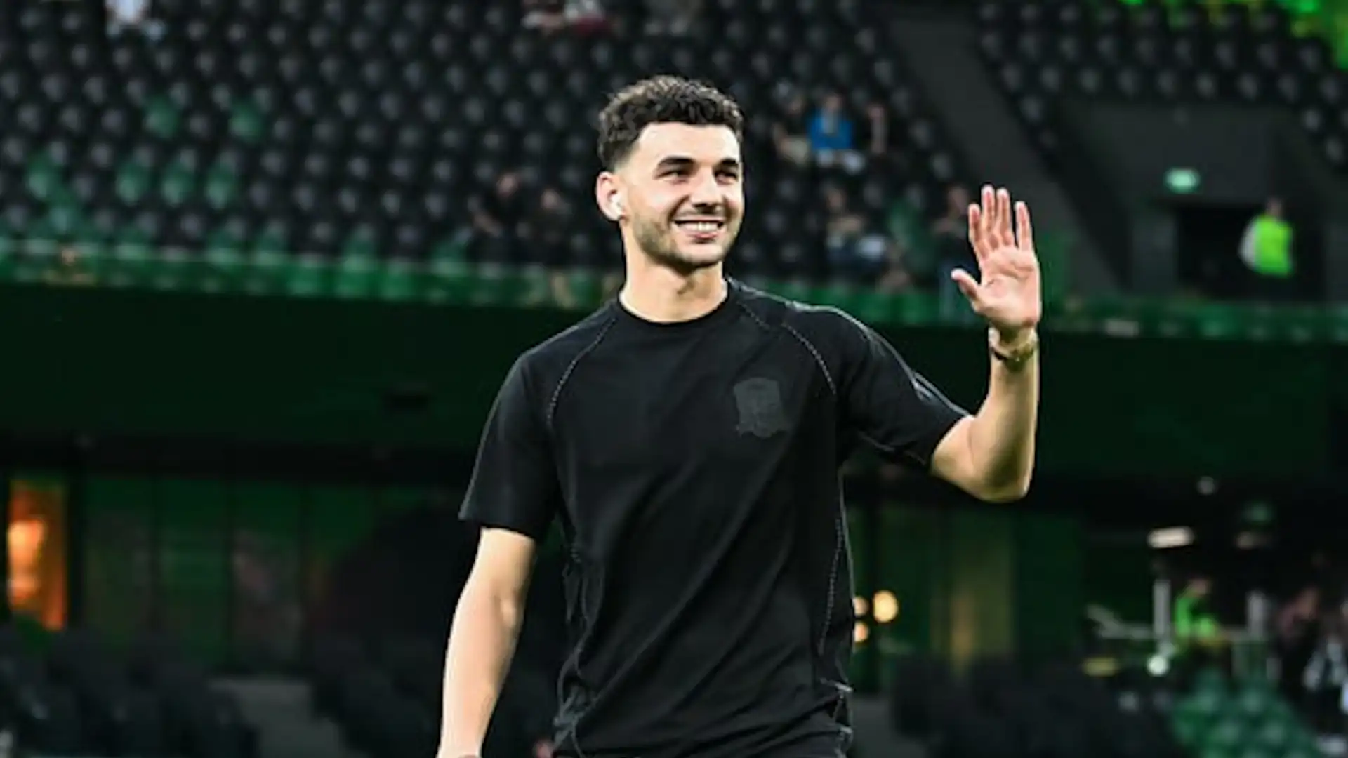 Մերոնք դրսում — Armsport.am